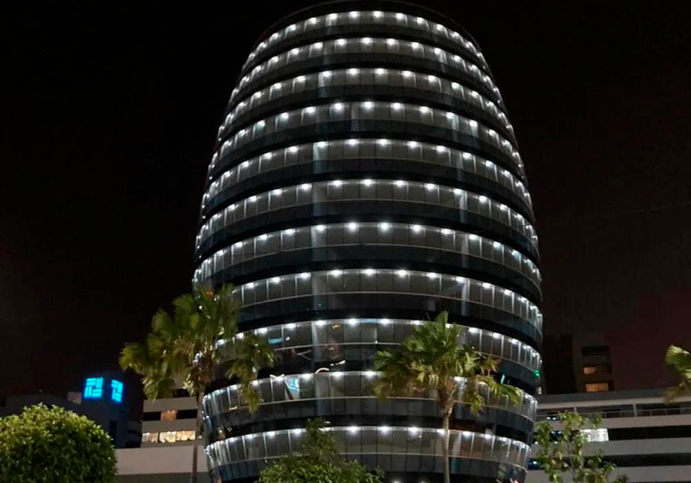 100 Business Plaza- Encuentra tu oficina ideal- Trivo